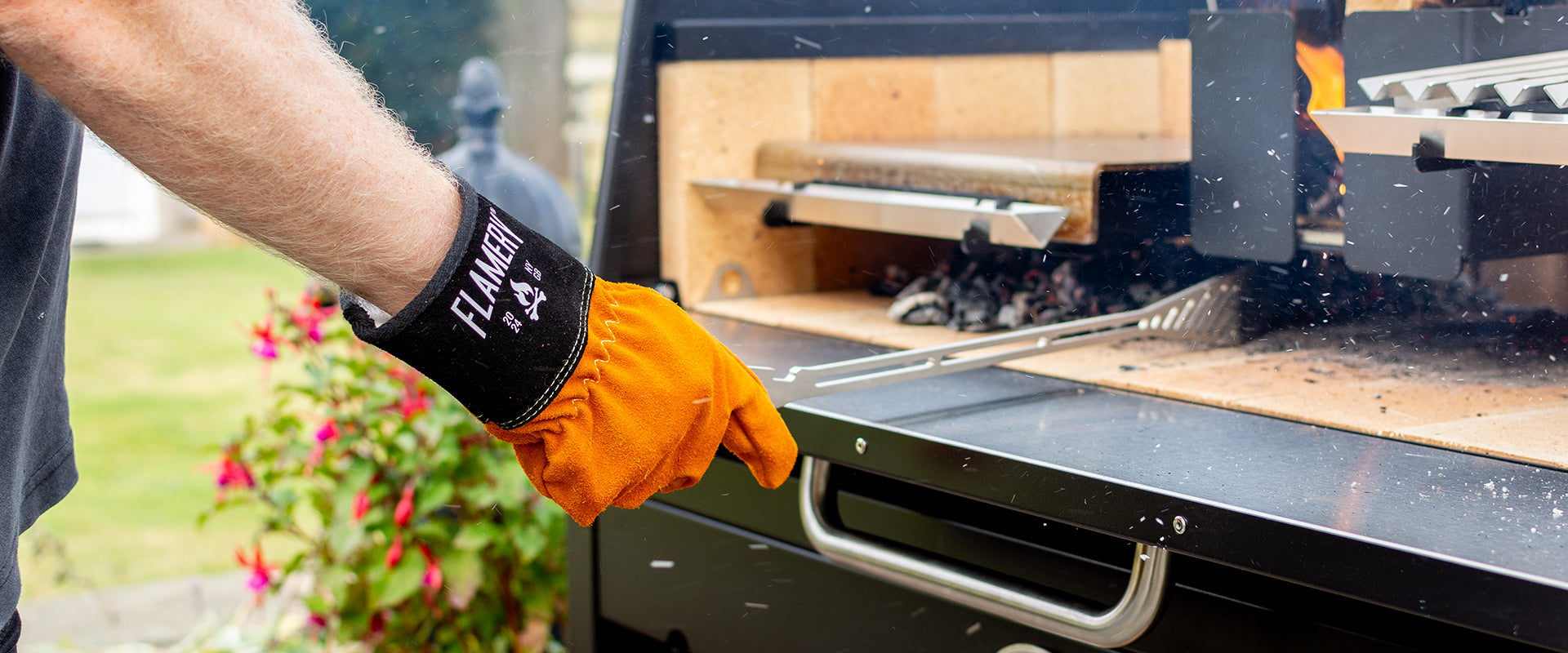 How to Start and Maintain a Fire on an Asado Grill | Flamery
